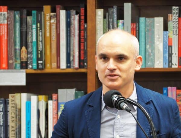 Hernán Díaz: el idioma como forma de vida | Letras Libres