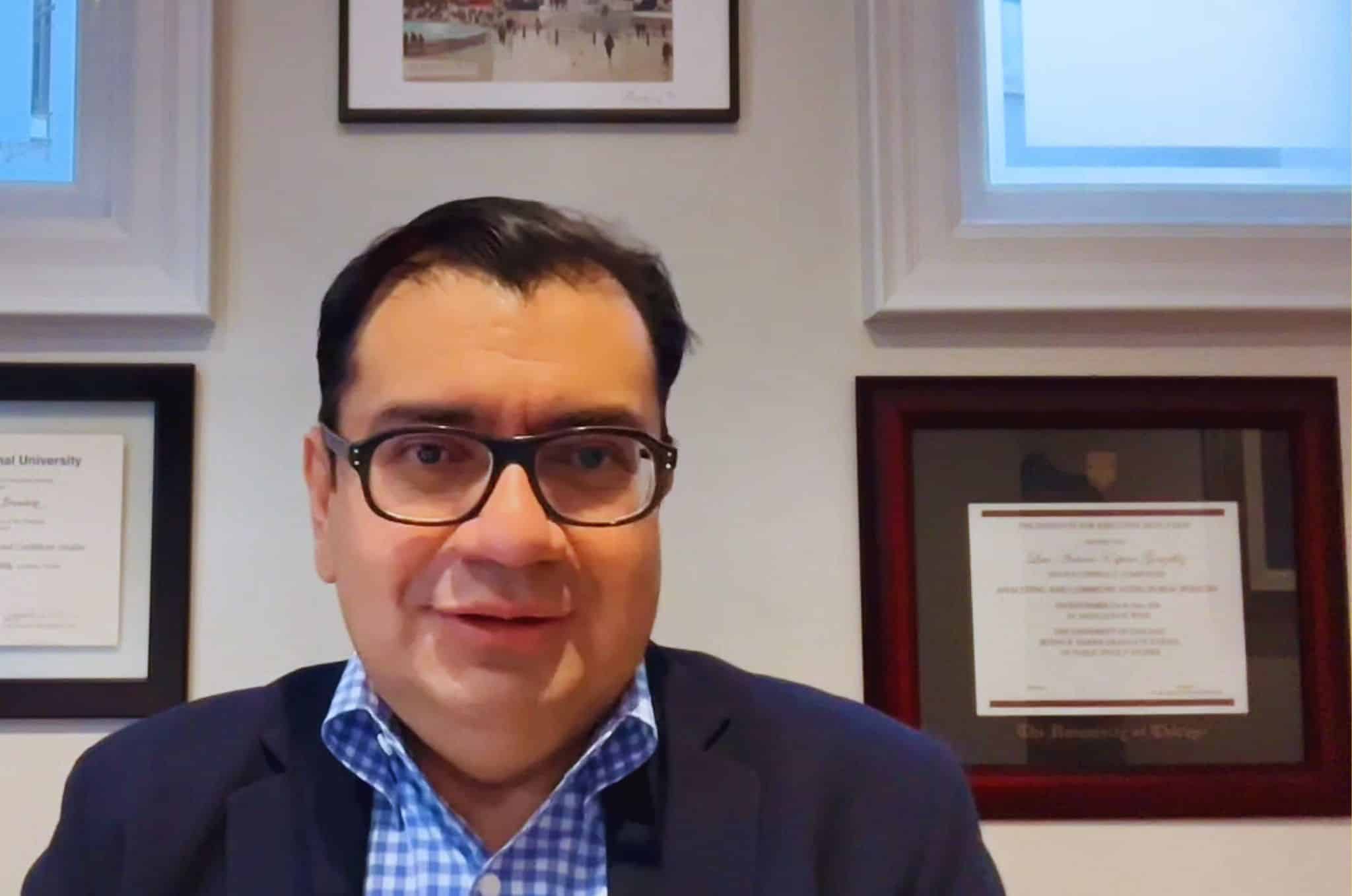 Luis Antonio Espino: "Hay distinción entre salirte con la tuya y ganar en un debate" | Letras Libres